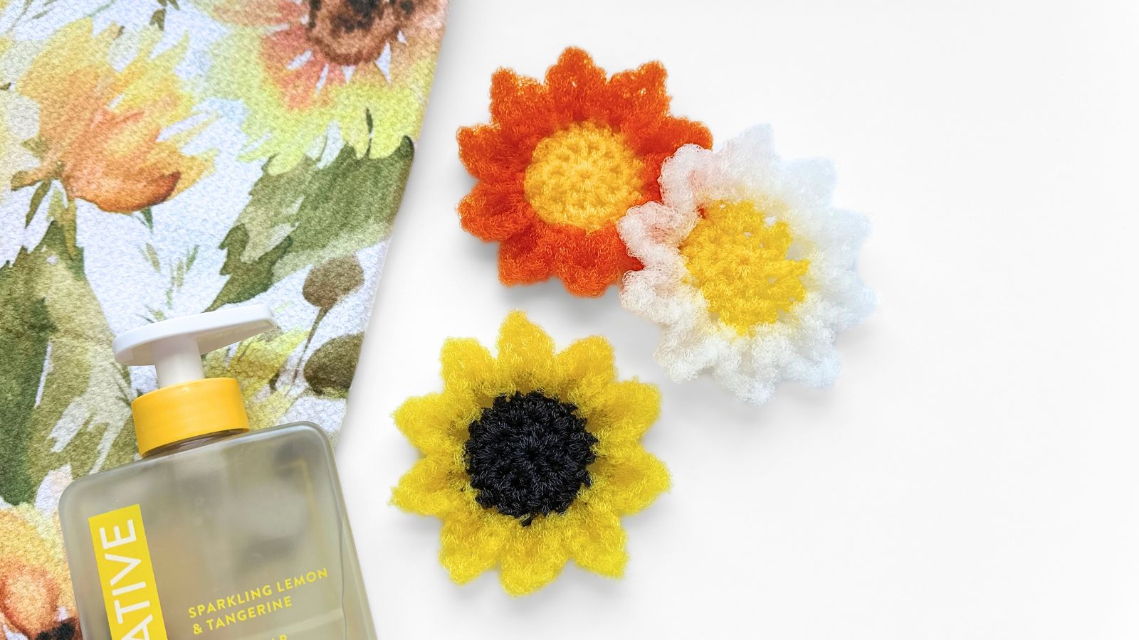 Crochet Sunflower Dish Scrubby Pattern (Free & Easy)
